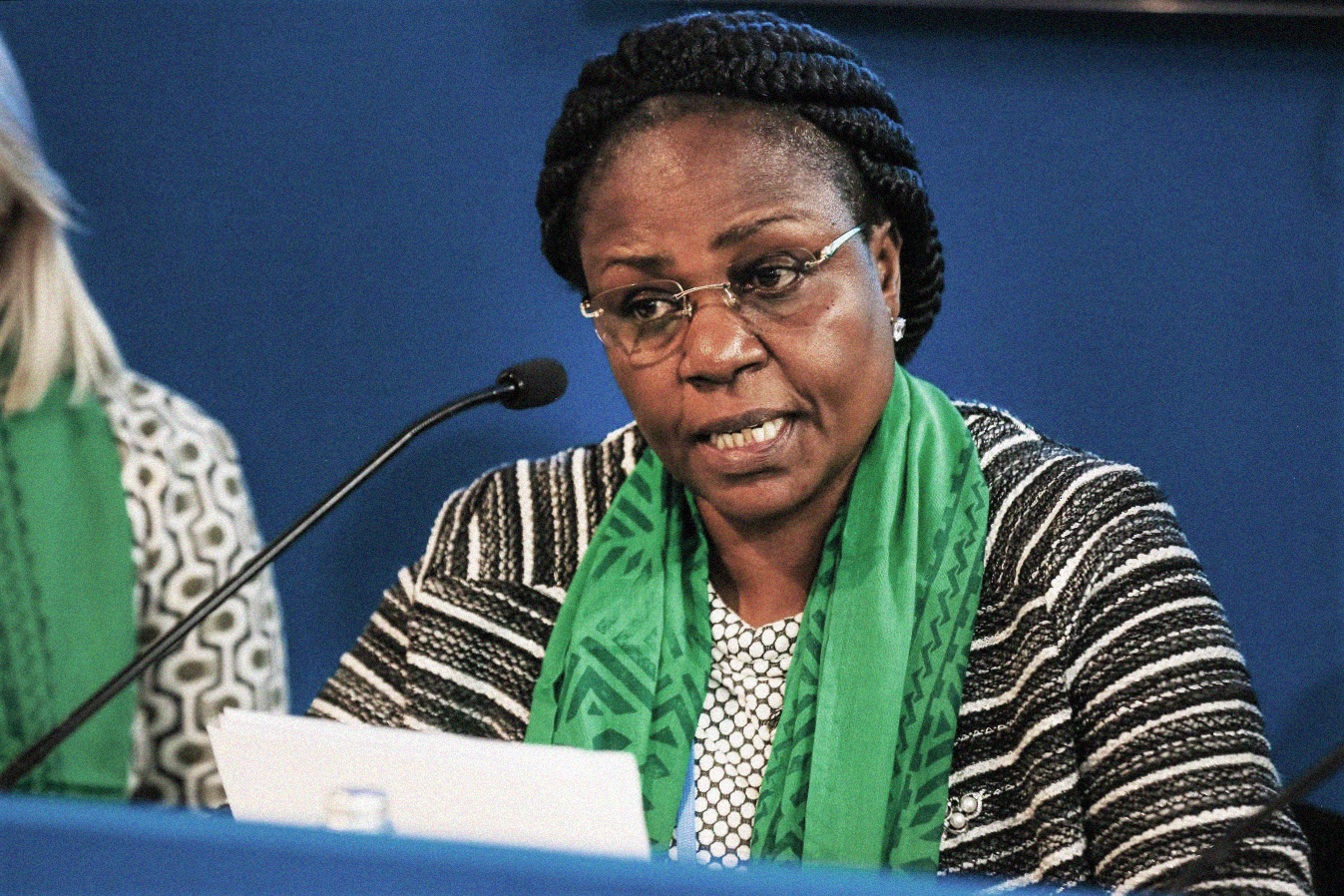 How Much Sheet Shall We Take?! – Emmy Em